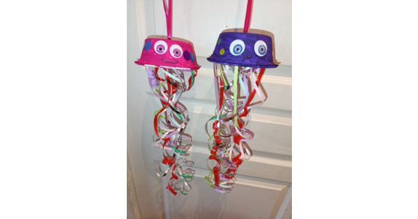 Nos petites méduses par Juliette (3 ans)- 10doigts.fr